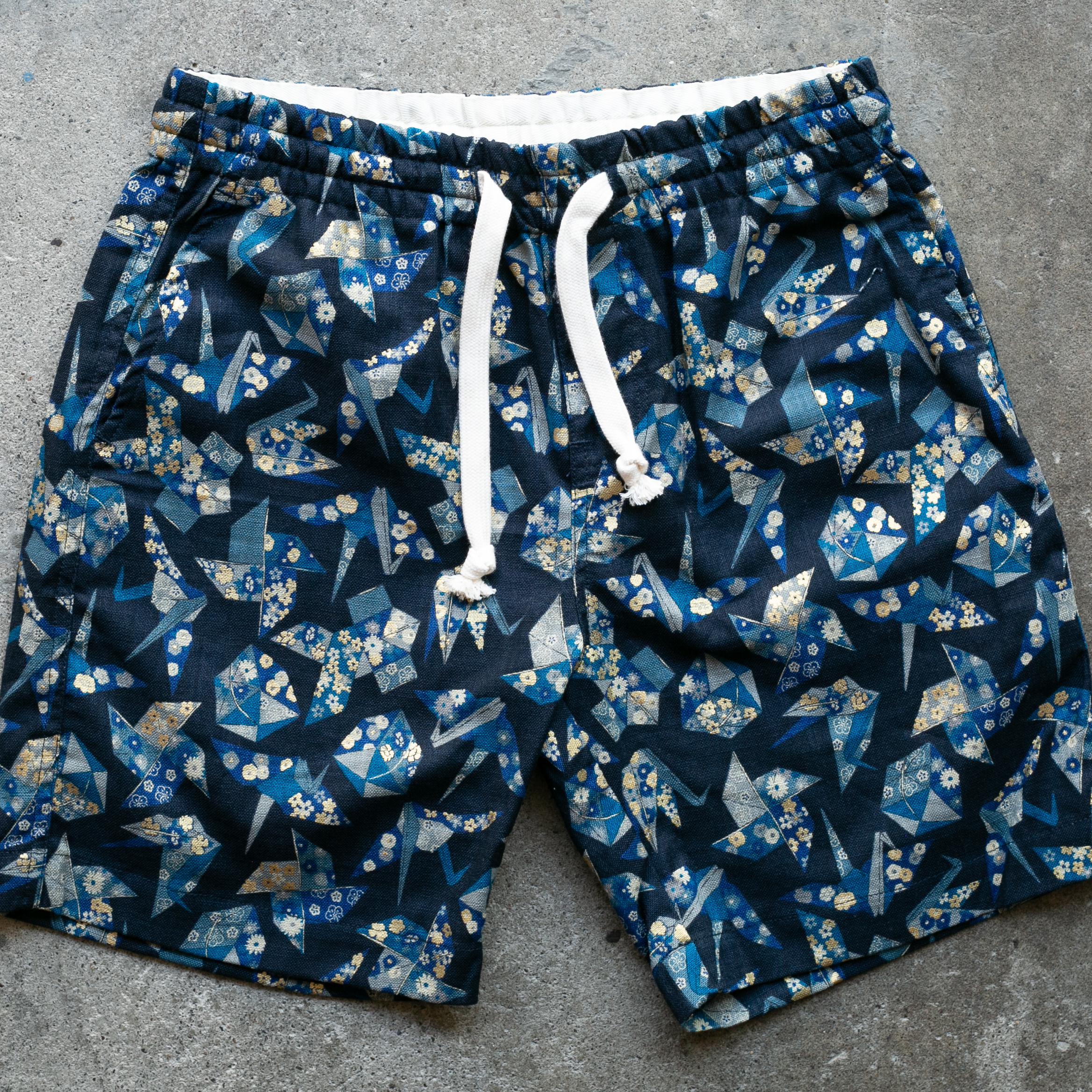 110 Japan Retro Leisure Origami Shorts - Navy | Gustin