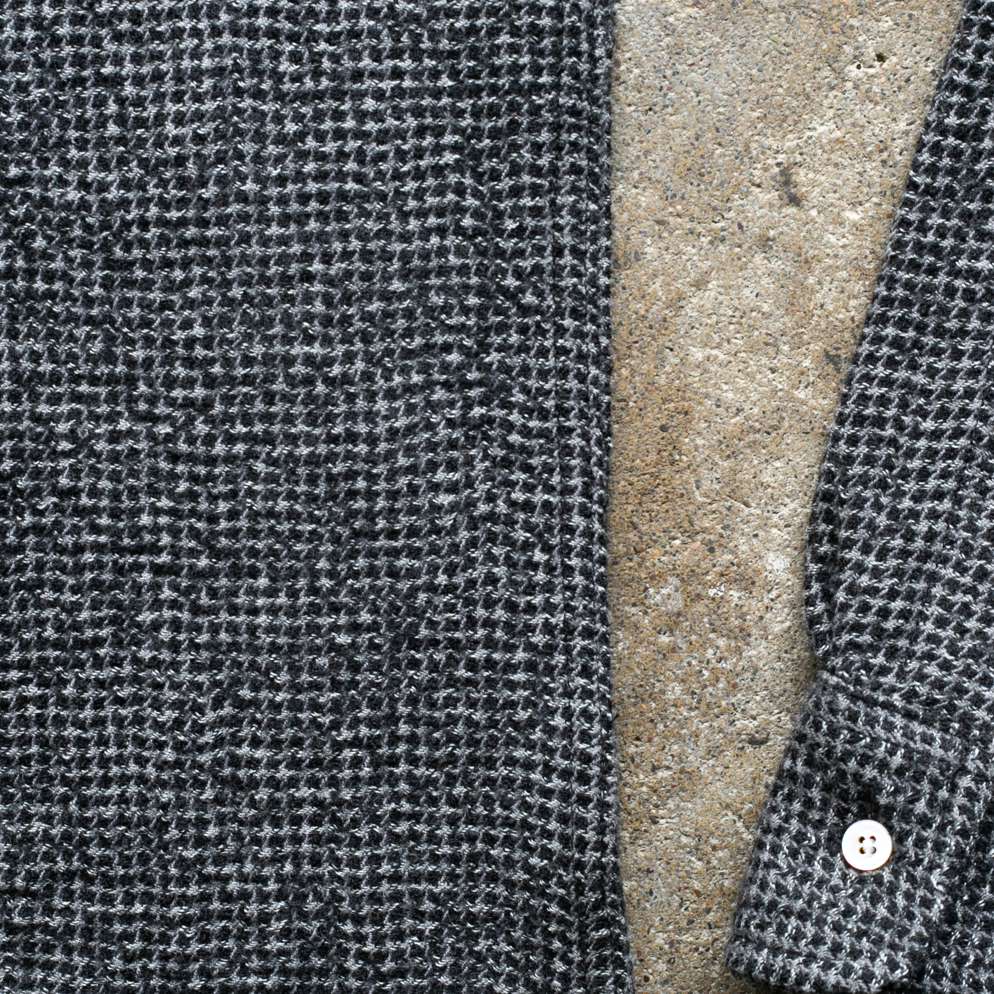 1322 Japan Rustic Gauze Houndstooth - Coal | Gustin | Shirts